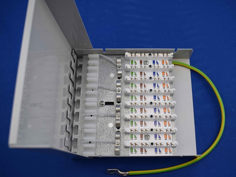 KOMOS Datenwandverteiler KDWV 500m AP unbestückt - 0.1703-01 - für 8 ...